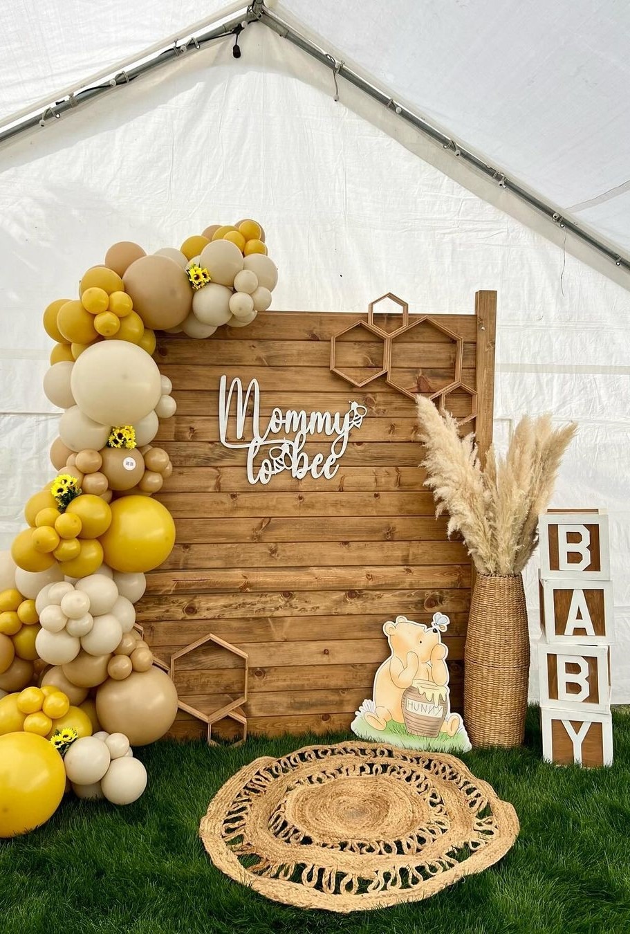 24 Winnie The Pooh Bear Baby Shower Ideas