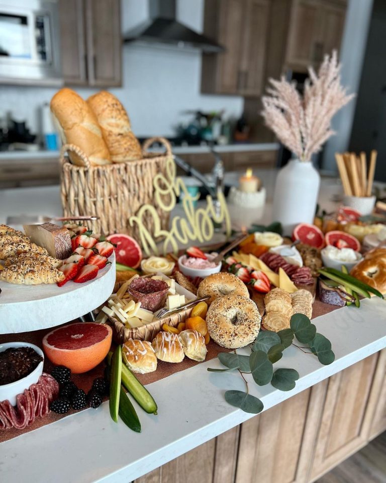 25 Baby Shower Brunch Food Ideas: Appetizers & Snacks