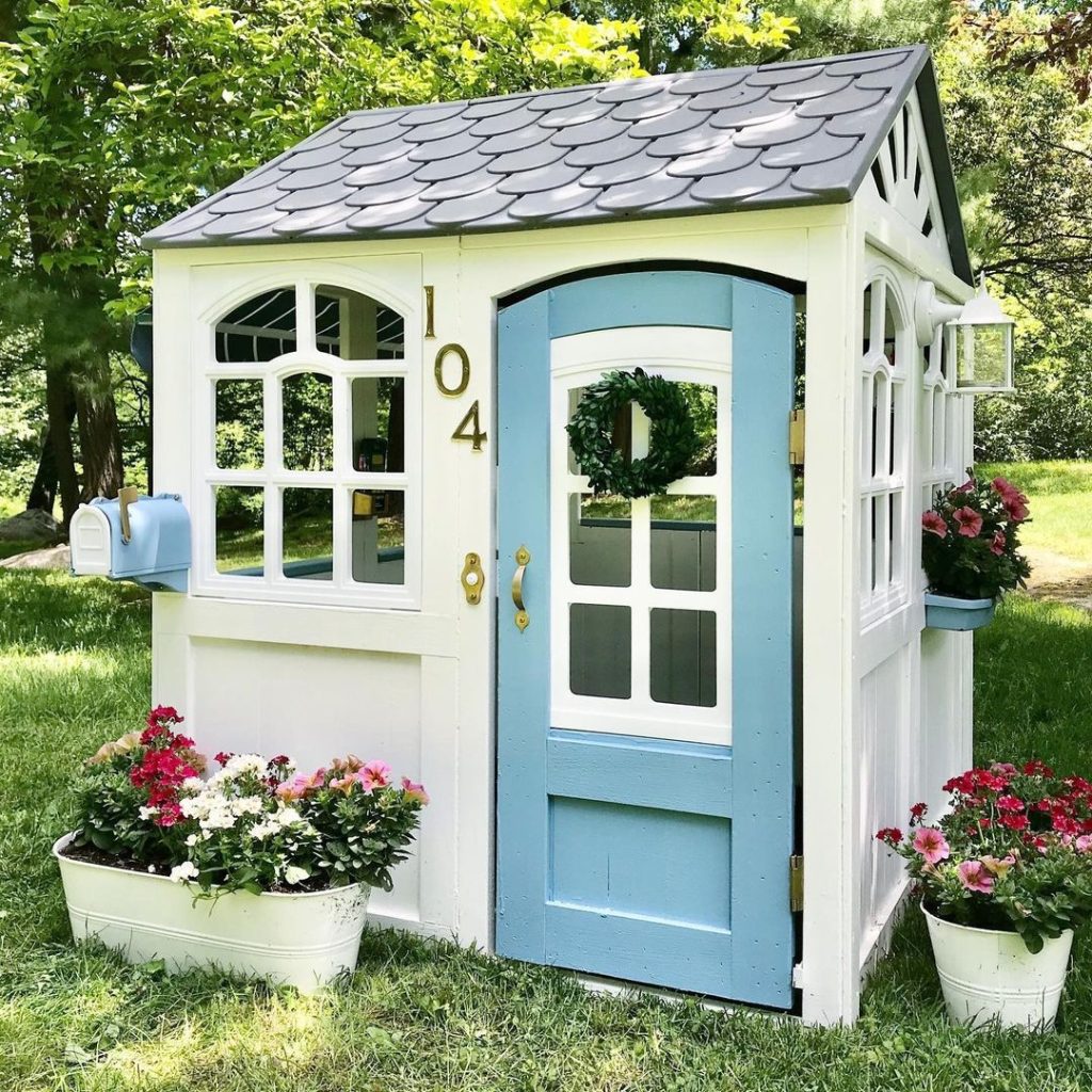24 Outdoor Playhouse Ideas: Creating A Stunning Backyard Playground