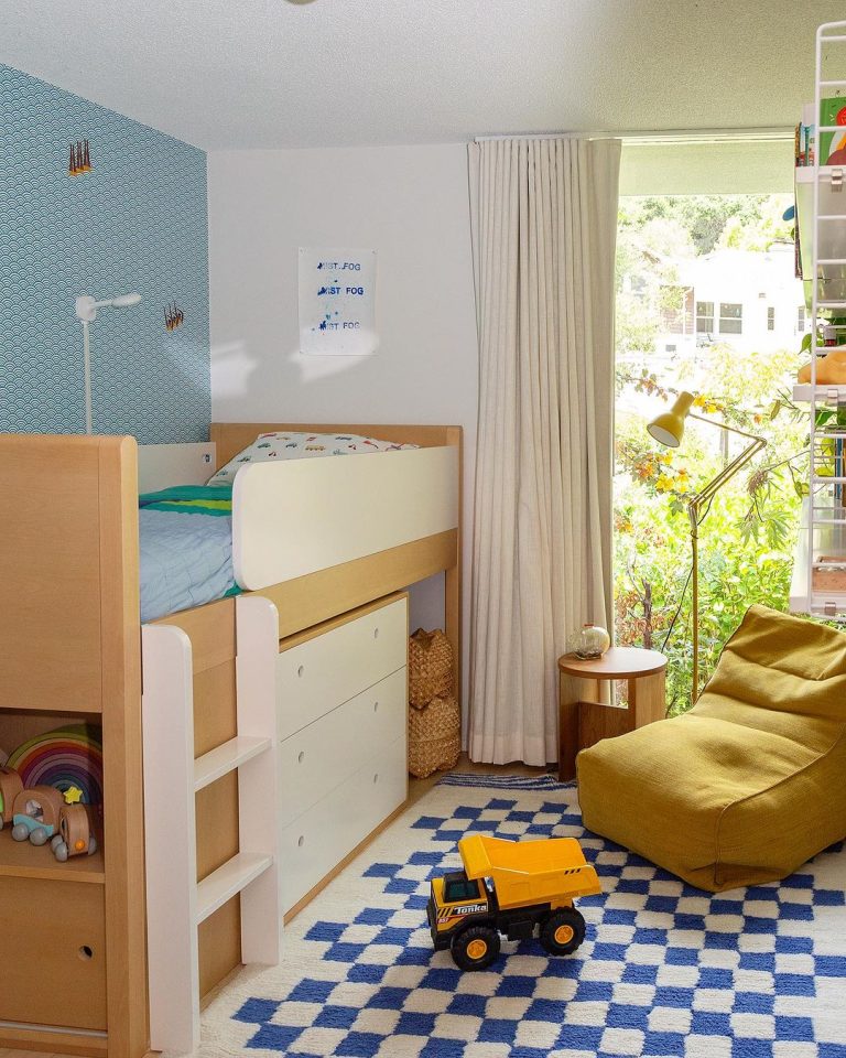 34 Genius Toy Storage Ideas & Hacks For Tiny Nurseries (2025)