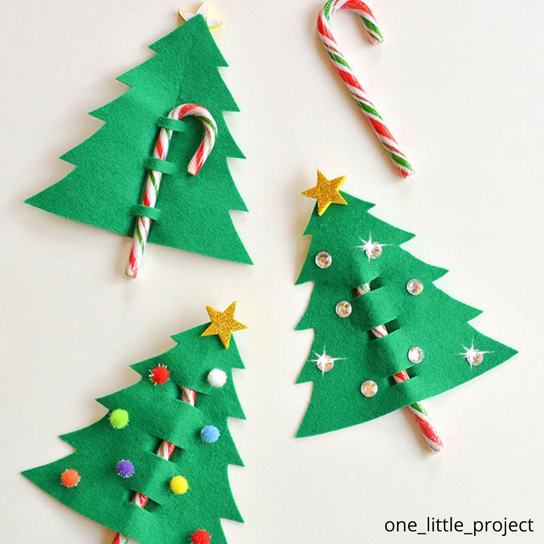 32 Easy Christmas Crafts Your Toddler Will Love Making