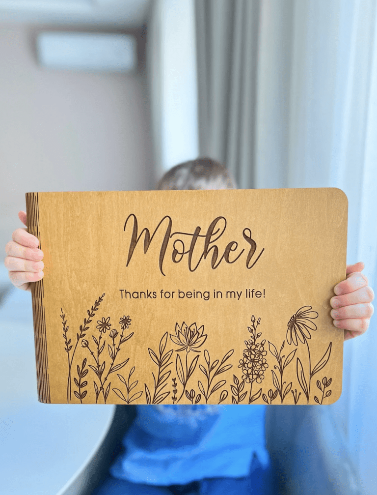 32 Thoughtful Gifts For Mom (2025)