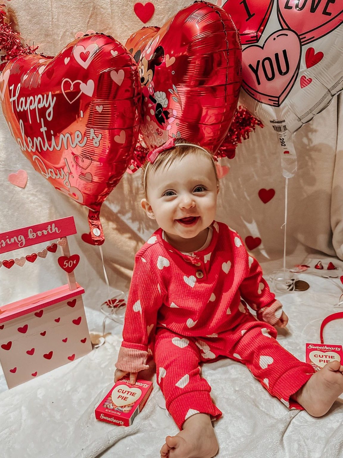25 Adorable Valentine's Day Baby Photo Ideas (2025)